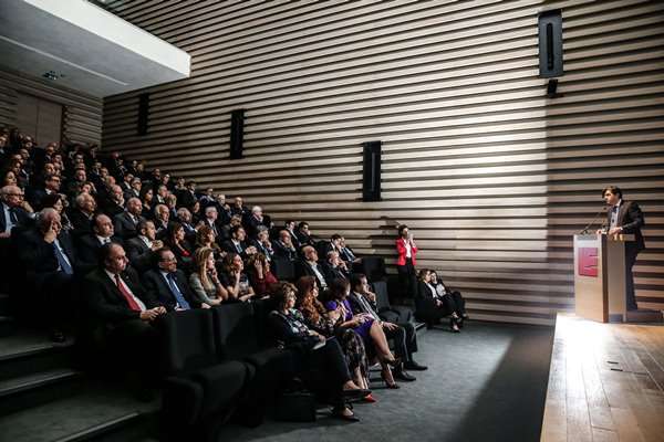 Banque Libano-Française gives “Opportunities for your capital to grow ...